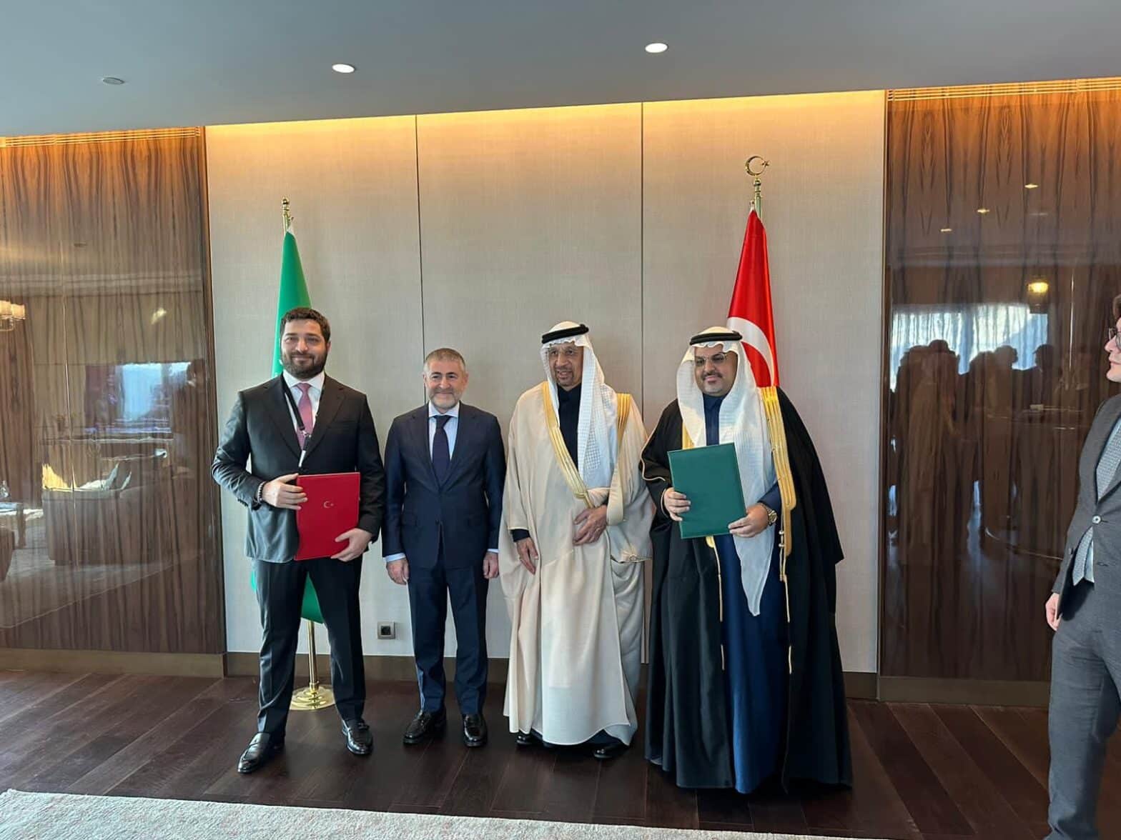 Saudi Turkey - AlSuwaiket and AlBusaiyes Co. شركة السويكت والبصيص